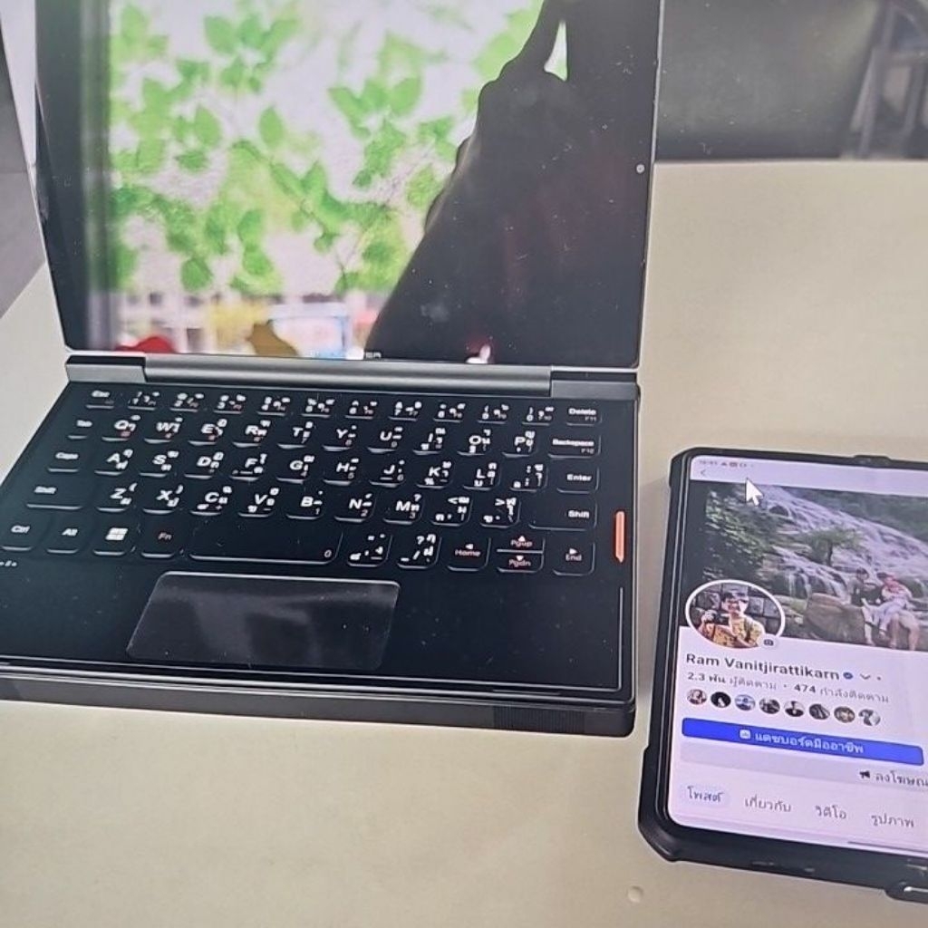 Onexplayer G1 pc handheld hx370 ssd 2TB ram 32G สภาพใหม่ คีย์บอรดสกรีน ...