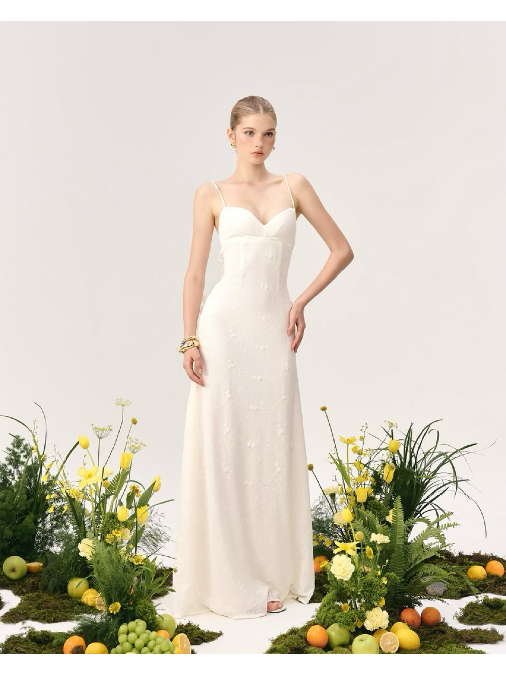 cream ophelia dress -จากแบรนด์ Redbean ชุดเวียดนามพร้อมส่ง ไม่ต้องรอพรีออเดอร์ | Shopee Thailand