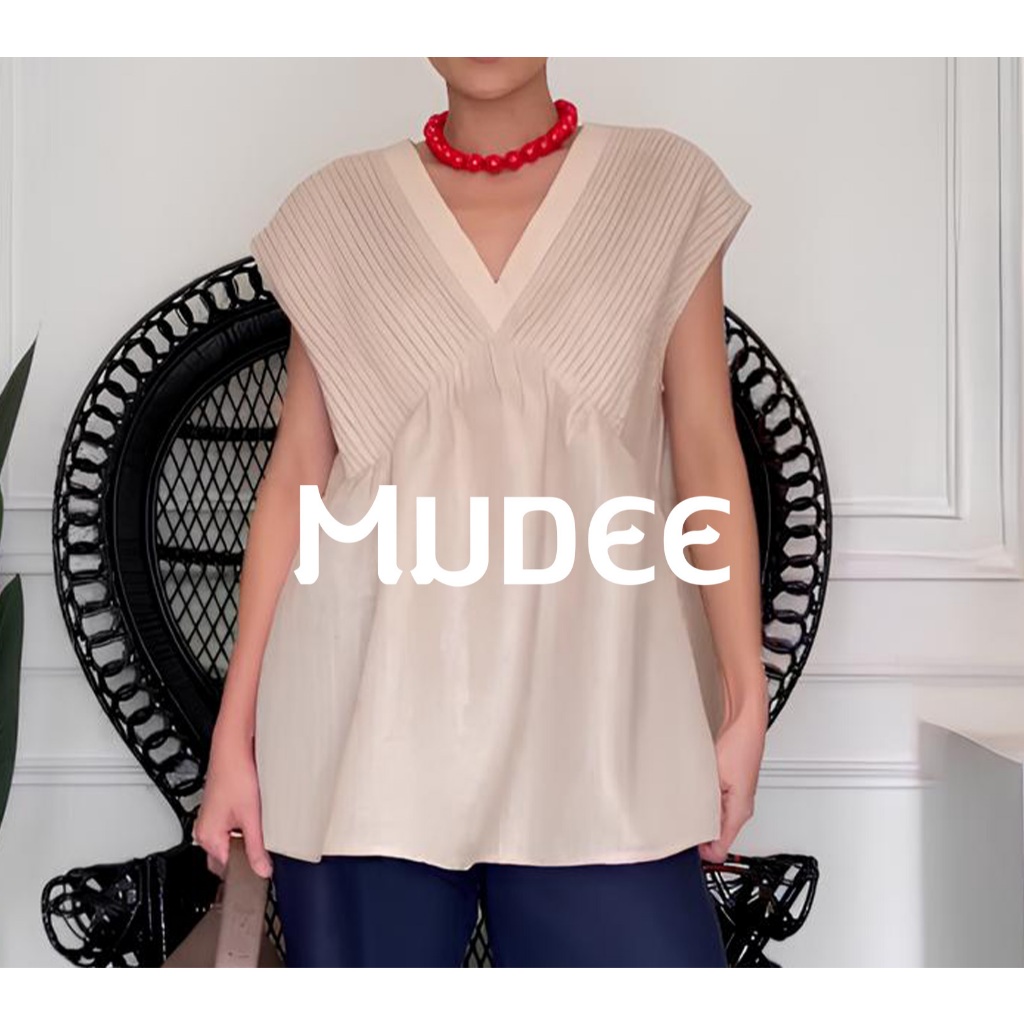 MUDEE เสื้อเบลาส์อัดพลีทคอวี ผ้าลินินผสมเทนเซล | Shopee Thailand