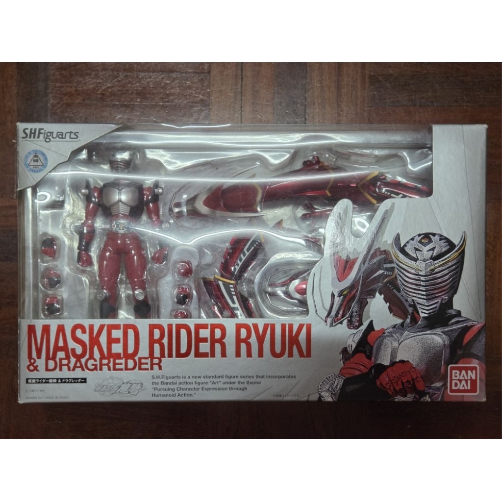 S.H.Figuarts MASKED RIDER RYUKI & Dragredder Set | Shopee Thailand