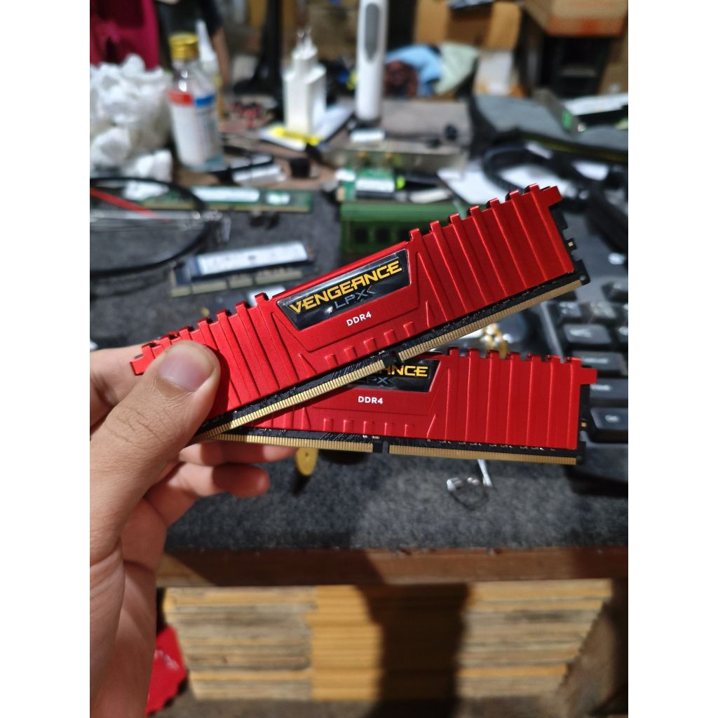 ram มือสอง corsair ddr4 16gb(8x2) 2666 | Shopee Thailand