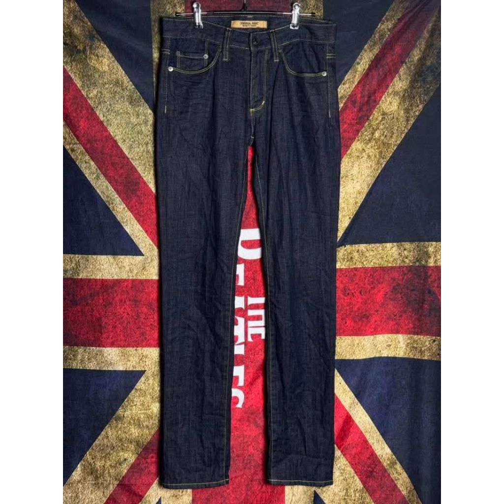 uniqlo made in japan เอว32 ยาว41.5 ปลายขา6.5 เป้า9 | Shopee Thailand