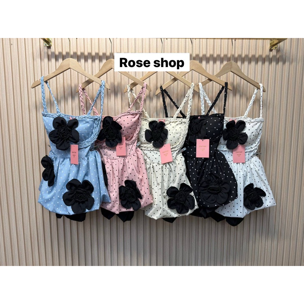 Phapassz - เซท 2ชิ้น ผ้าครัช สายเดี่ยวถักเปียลายจุด แต่งดอกไม้ มาพร้อมกางเกงขาสั้น เอวสม็ประเป๋า ...