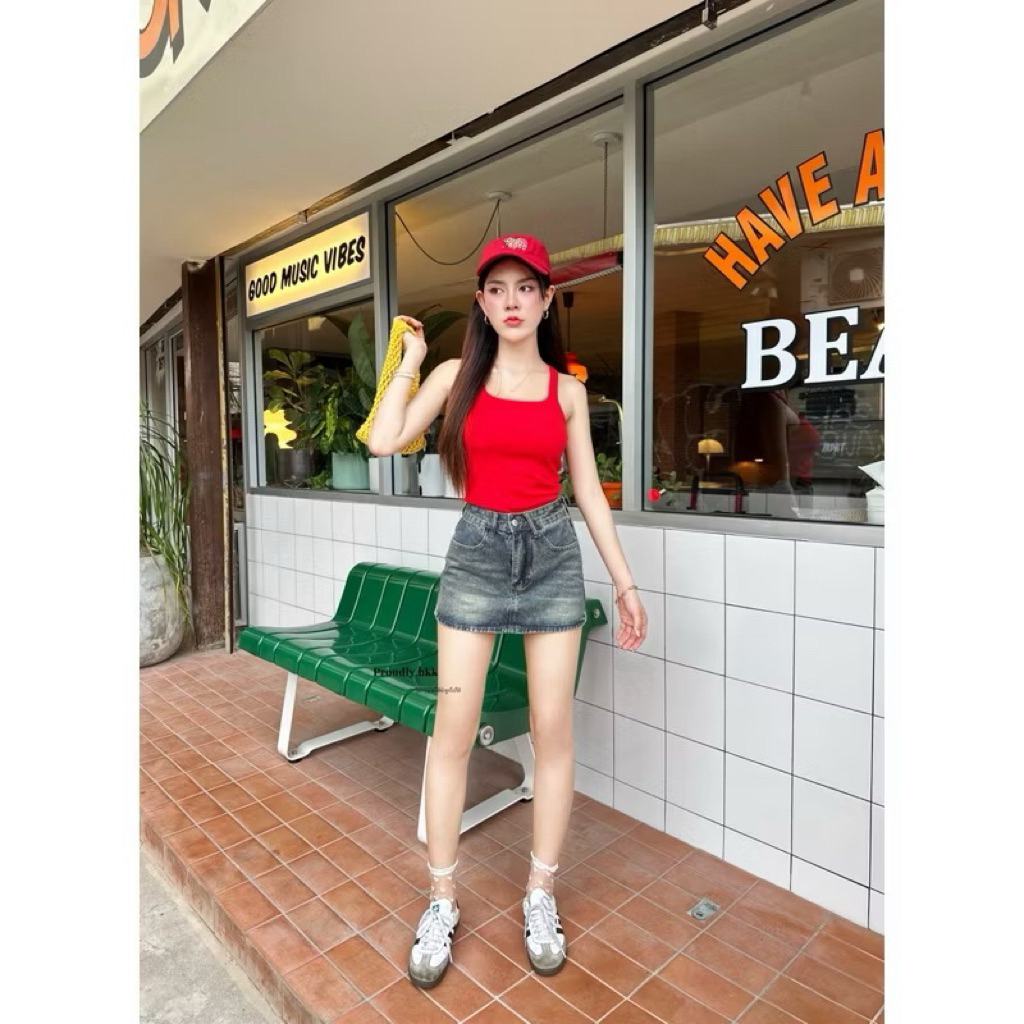 ส่งต่อกระโปรงยีนส์เฟดแบนด์maygan size s | Shopee Thailand