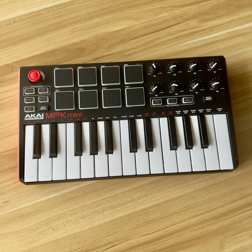 มือสอง AKAI MPK Mini MK2 คีย์บอร์ด MIDI | Shopee Thailand