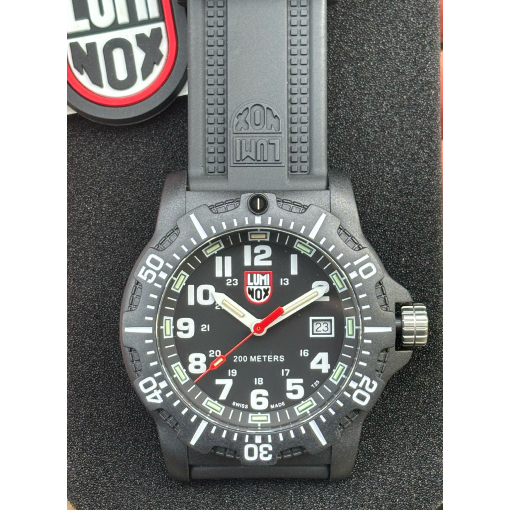 Luminox 8881 Black OPS ของใหม่ ประกัน 1 ปี | Shopee Thailand