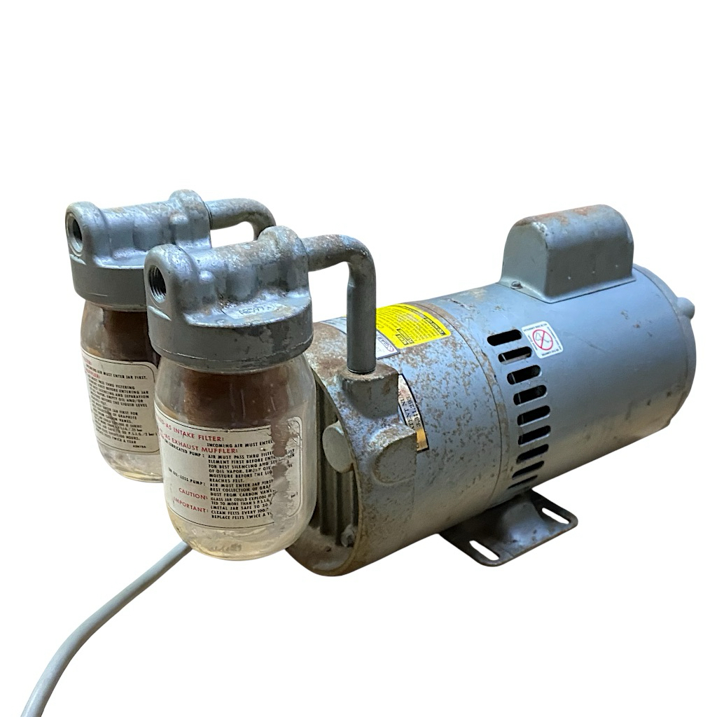 ปั๊มสุญญากาศ GAST 1022-V103-G274X (Oil-less Vacuum Pump) มือสอง ...