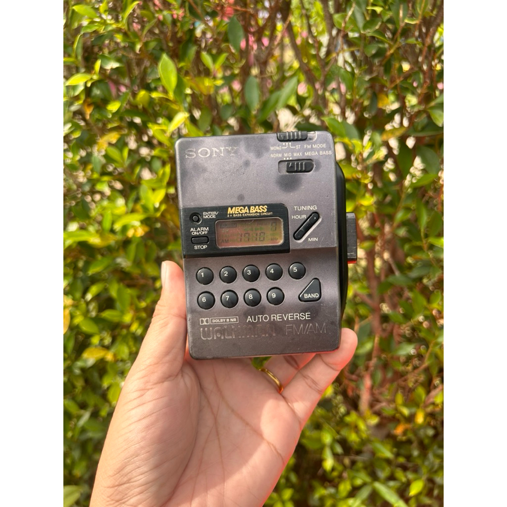 เครื่องเล่นเทป sony walkman wm-fx43 มือสอง เปิดติด เทปไม่เล่น วิทยุเปิด ...