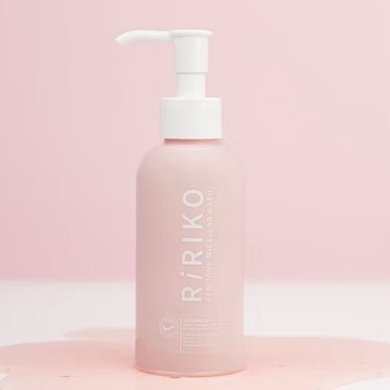 ผลิตภัณฑ์ทำความสะอาดจุดซ้อนเร้นริริโก๊ะ RIRIKO FEMININE WASH บรรจุ 150 ...