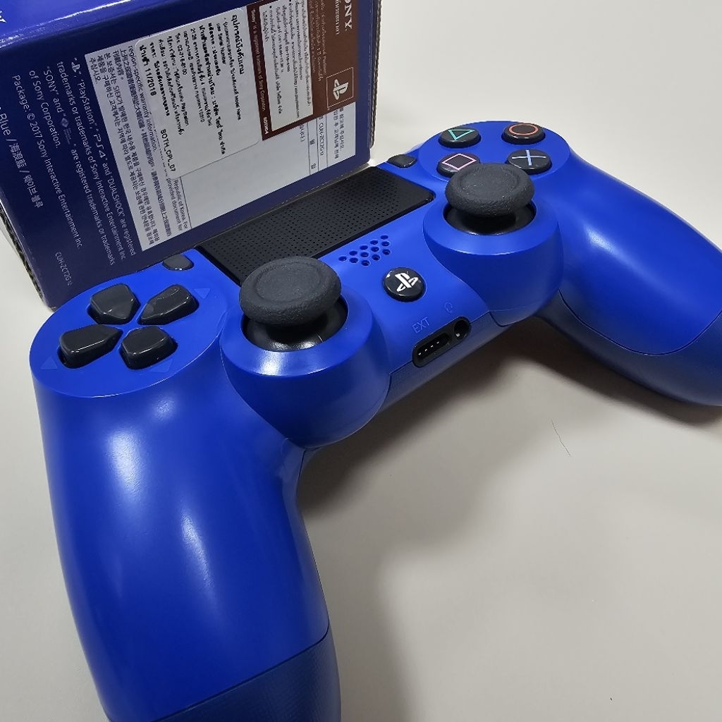 🎮 จอยเกม PS4 DualShock 4 (Wave Blue) ของแท้ มือสอง พร้อมกล่องครบชุด ...