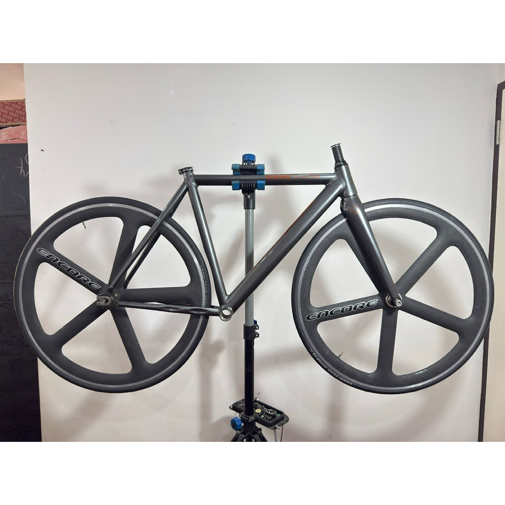 เฟรมฟิคเกียร์ Skream Magnum24 Size xs Fixed เฟรมอลู ตะเกียบคาบอน เหมาะคนสูง 165-165cm ล้อใส่ให้ ...