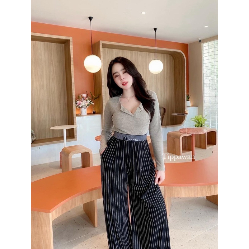 Tippawan Setเสื้อเทาแขนยาว มากับกางเกงขายาวผ้าใส่สบายมากๆ แต่งขอบ Tipเรียบหรูตัวเดียว | Shopee ...