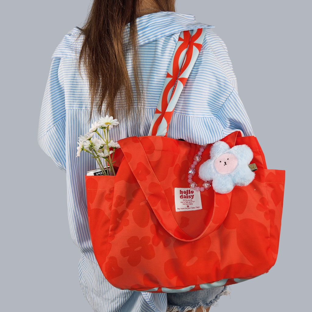 [Pre order 5-7วัน] Hello Daisy แบรนด์ไทย- Weekend bag ลายสีแดงส้ม ...