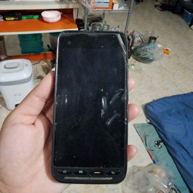 iData 50P Android9 ความจุแบต 7200 mAh ปุ่มกดสีเหลือง | Shopee Thailand