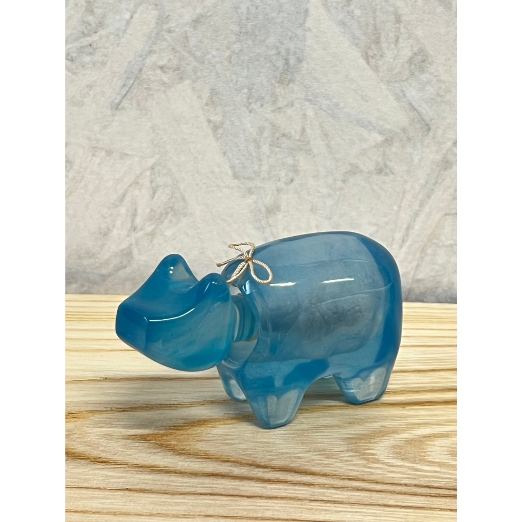 Akabeko made of ressin (Glossy)Size:Height5.5cm×Width9.5cm | Shopee ...