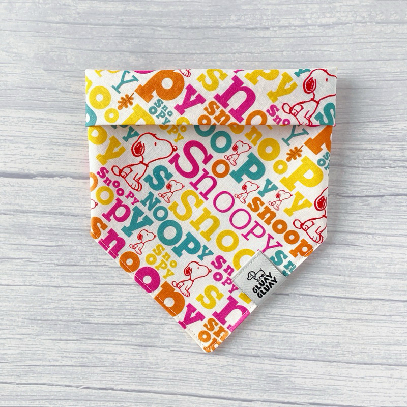 GLUAY GLUAY- -ผาพันคอหมาแมว ผ้าพันคงสัตว์เลี้ยง ลายสนูปปี้สีสดใส - Snoopy Splash | Shopee Thailand