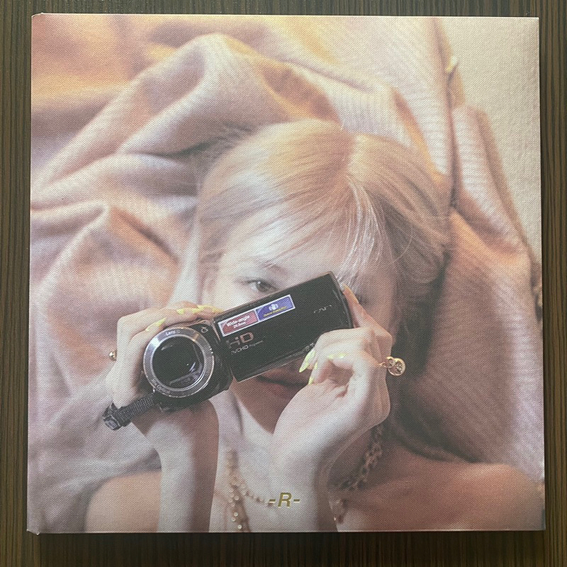 1 LP Vinyl แผ่นเสียง ไวนิล Rose - First Single -R- (เฉพาะแผ่นเสียง ไม่ ...