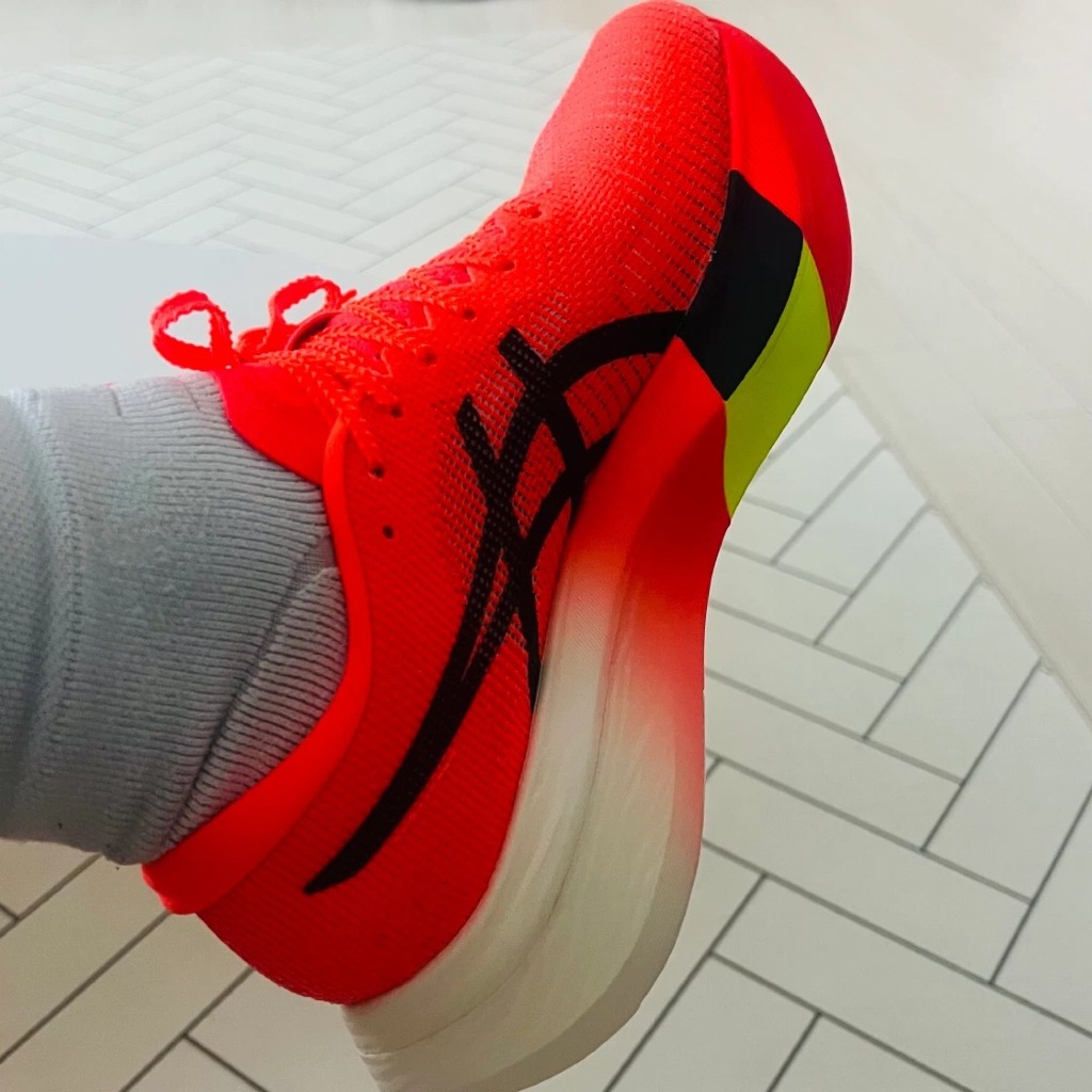 🇰🇷Asics Metaspeed Sky Paris Safety Yellow Black - preorderoppa | Shopee ...