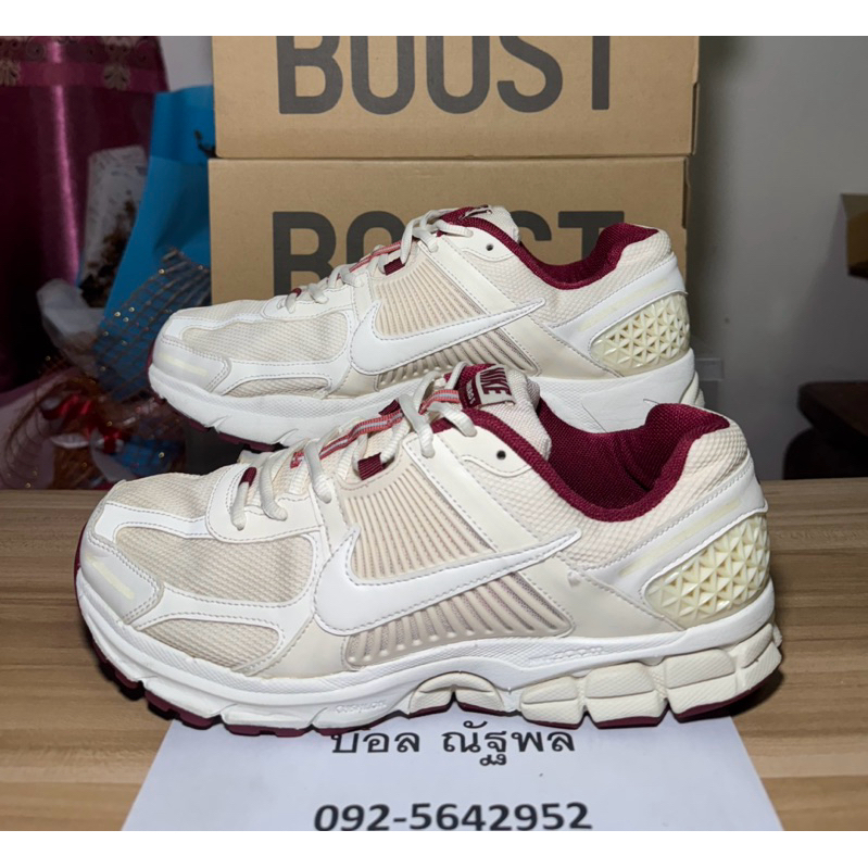 Nike 43/28.0 Zoom Vomero 5 Valentine’s Day | Shopee Thailand