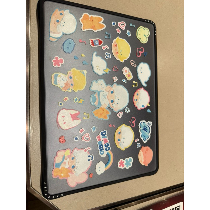 Casetify Dimoo มือสองสภาพดีเยี่ยม สำหรับ Model Mac Air13 2022/2024 ของ ...