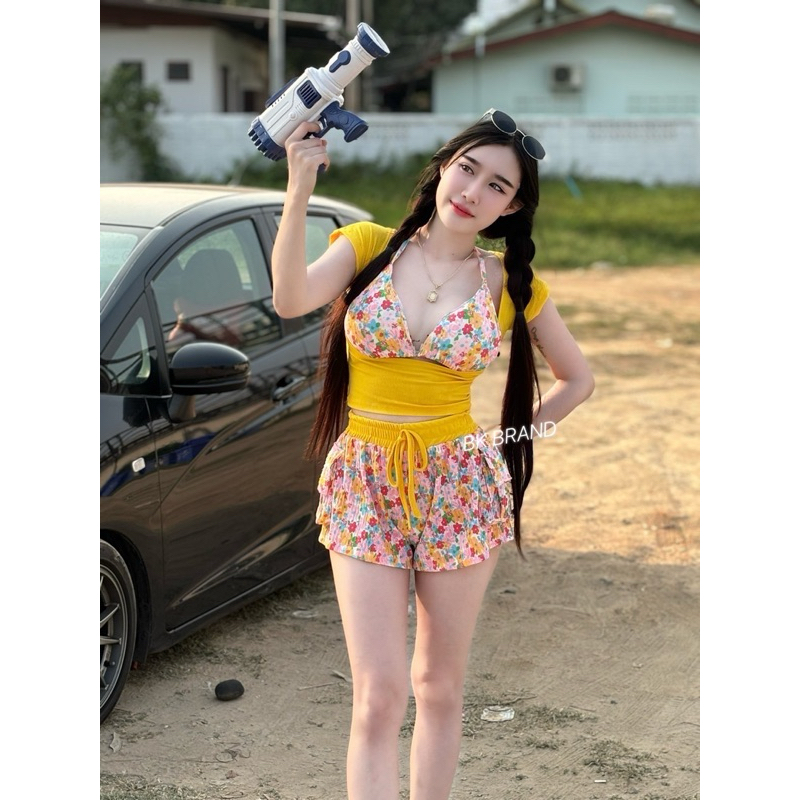 Phapassz - เซต3 ชิ้น สงกรานต์แถมบราเสริมฟองน้ำ กางเกงขาสั้นทรงคาร์โก้กระเป๋ากล่อง ผ้าลายดอกผ้า ...