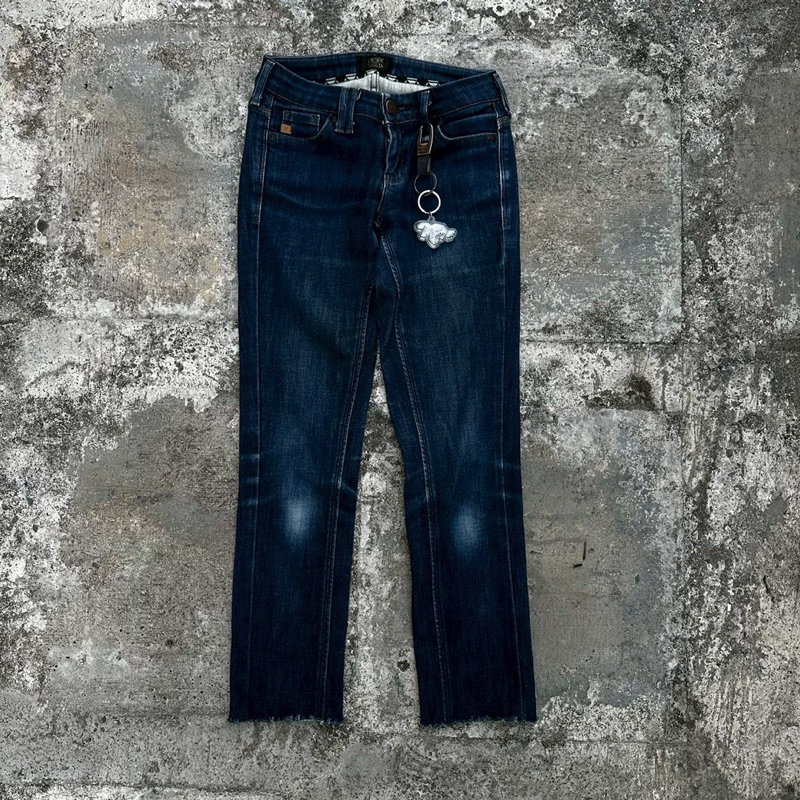 กางเกง Something Edwin Jeans ทรง Skinny (ไม่ได้พวงกุญแจนะคะ) | Shopee ...
