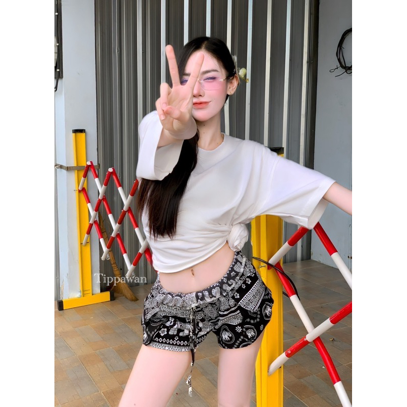 #Tippawan Setน้องช้าง มากับเสื้อโอเวอร์ไซส์ ชุดเดียวจบ แบบสาวมีเทส ใส่เที่ยว ใส่ชิว ได้หมดค่า ...