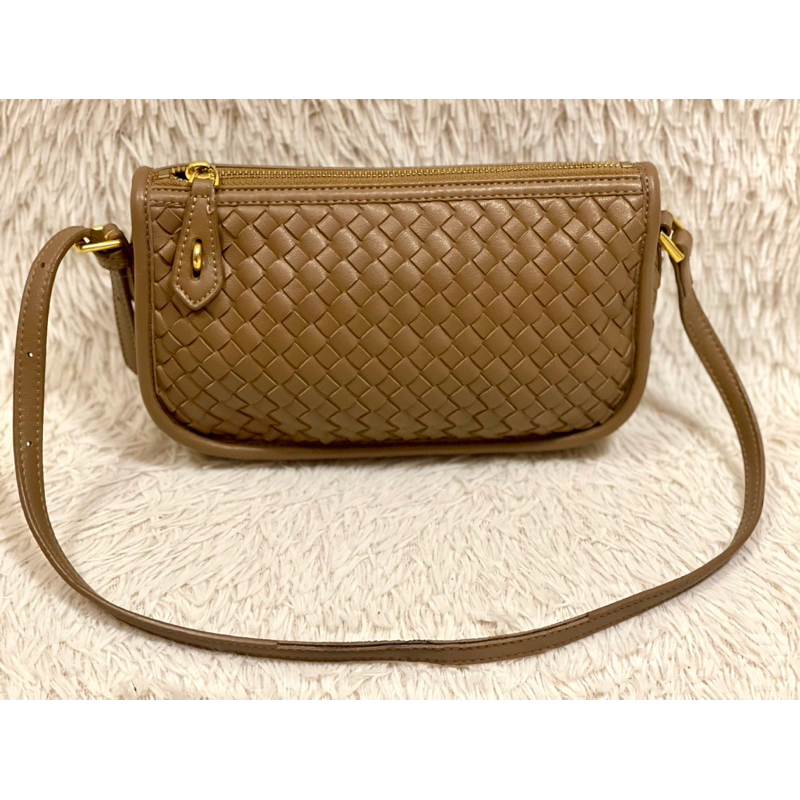 กระเป๋าหนังสาน มือสอง แบรนด์ SEAG COUNR สภาพสวย ยาแนวสายกระเป๋าไม่เต็ม ...