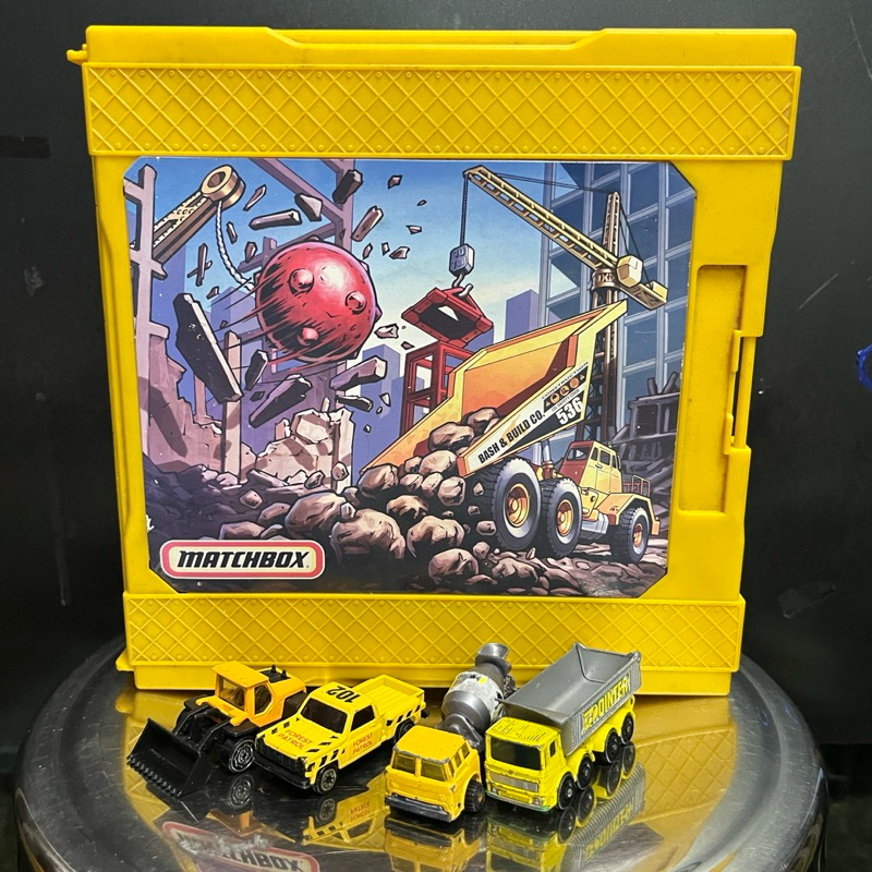 Matchbox Fold and Go Pop Up Playset Bash & Build Co. Construction Set ...