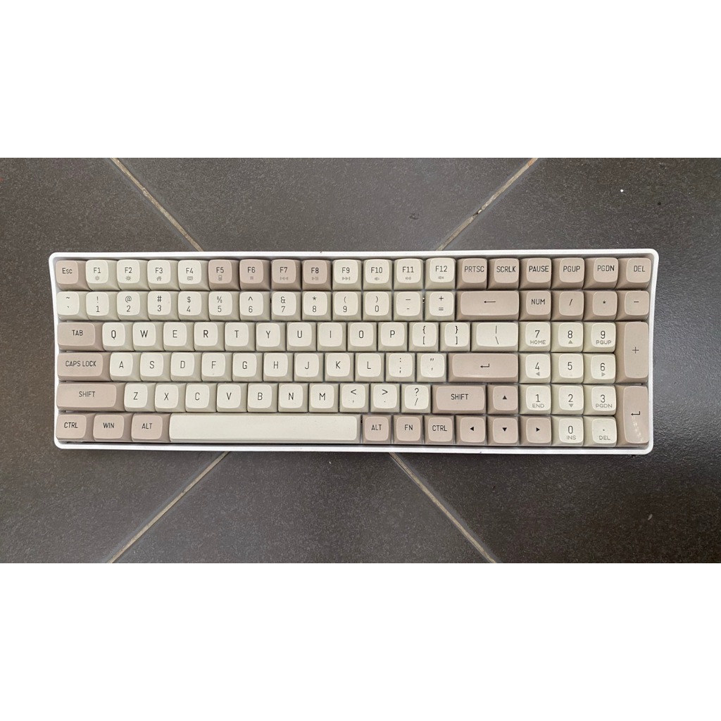 Mechanical Keyboard AIGO A100 Yellow Switch Hot Swap ไร้สาย มือสอง ...