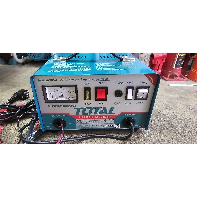 Total เครื่องชาร์จแบตเตอรี่อัตโนมัติรุ่น TBC1601 | Shopee Thailand