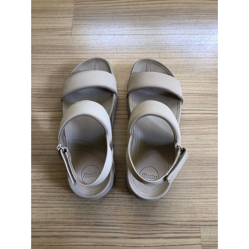 รองเท้ารัดส้น รองเท้าเพื่อสุขภาพ ป้าย Bata size 5 เท้ายาว 25 cm รุ่นนี้ ...