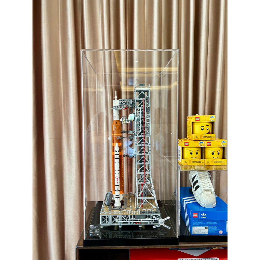 กล่องอะคริลิค 40x40x80 cm. พร้อมฐาน สำหรับใส่โมเดลเลโก้ NASA Artemis ...