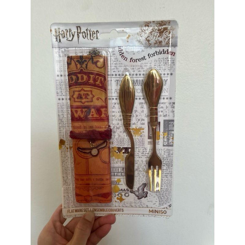 Harry potter flatware set miniso แฮร์รี่พอตเตอร์ ชุดส้อมและมีด | Shopee ...