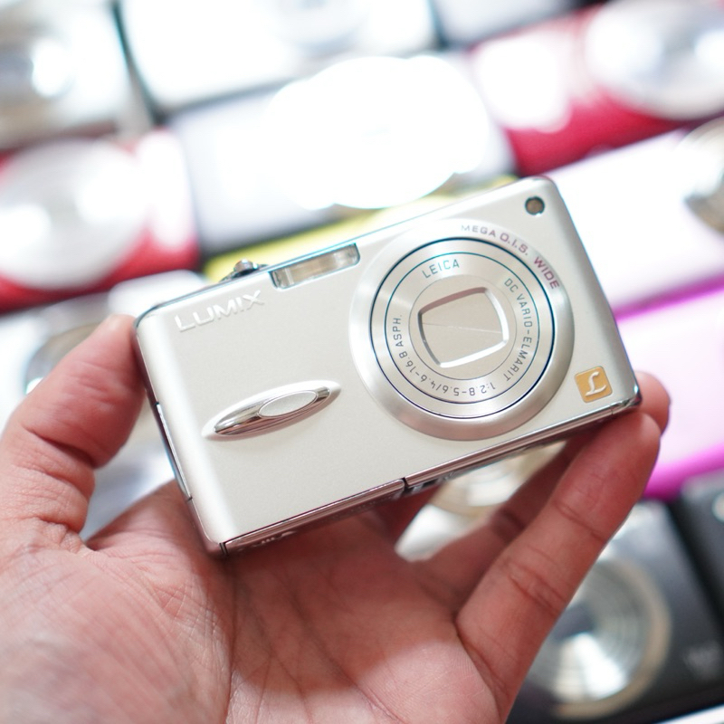 กล้องดิจิตอล Lumix DMC-FX01 🌟รุ่นเดียวกับคุณเก้า🌟 | Shopee Thailand