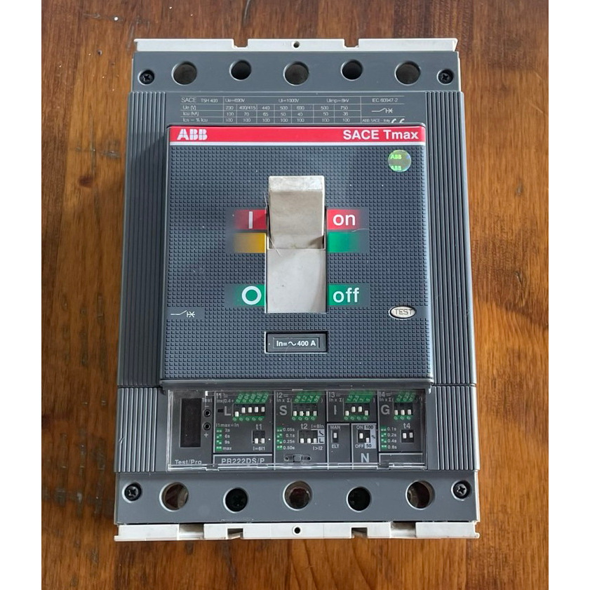 ขาย เมน เบรกเกอร์ สามเฟส 400 แอมป์ Main Breaker ABB 3P 400A Sace Tmax PR221DS T5H400 มือสอง ...