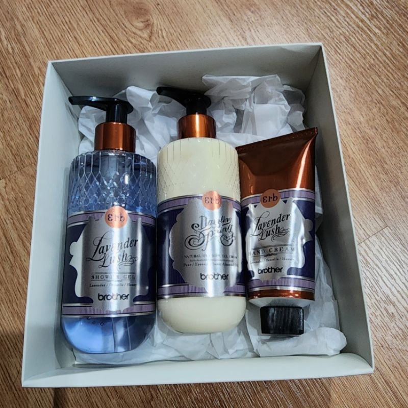 Set Erb เจลอาบน้ำ โลชั่น แฮนด์ครีม | Shopee Thailand