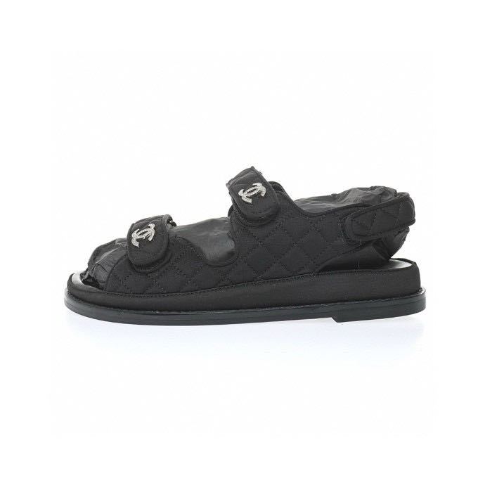 Chanel Bi-color Plain Logo Sandals รองเท้าแตะ Velcro หนา แต่เพียงผู้ ...