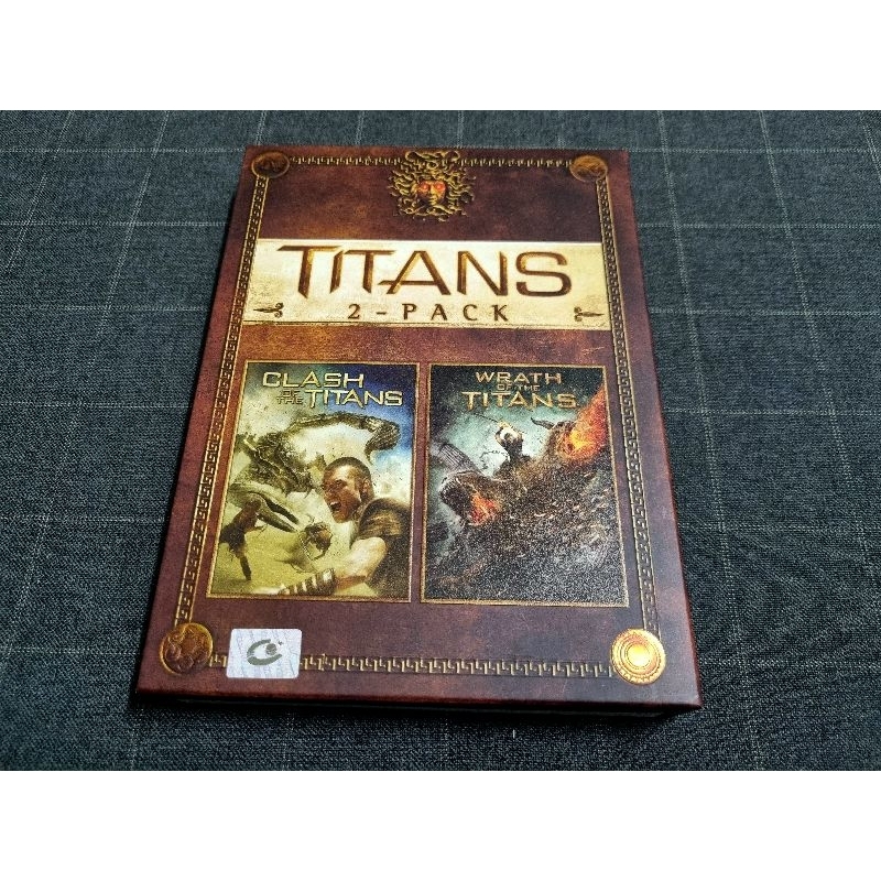 DVD (2 Disc) ภาพยตร์แอ็คชั่นแฟนตาซี "Clash of the Titans" (2010) และ ...