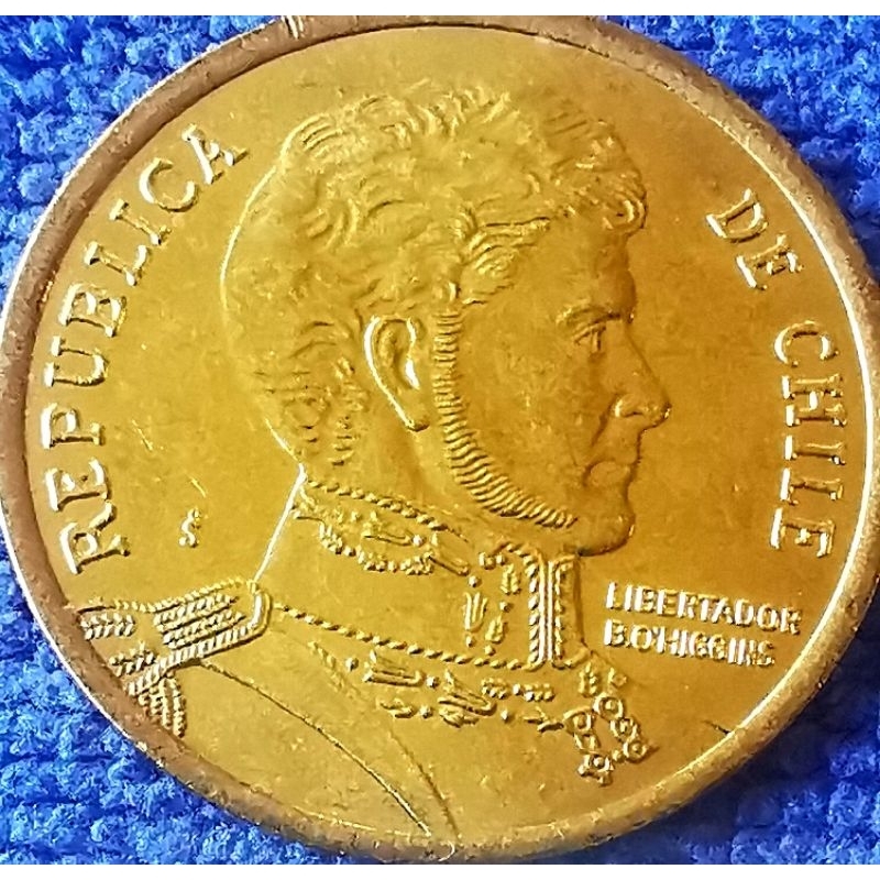 เหรียญ ชิลี Chile, 10 Peso, (รุ่น Bernardo), ไม่ผ่านใช้ UNC, # 015 ...