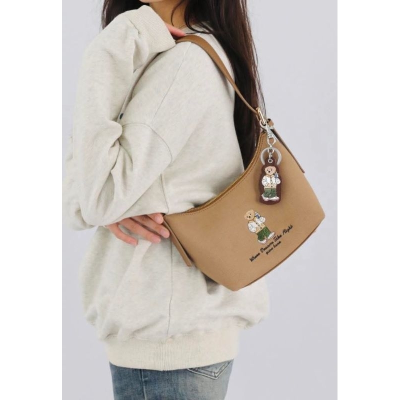 กระเป๋าสะพายไหล่สะพายข้างทรงพอช GUOO BEAR | Shopee Thailand