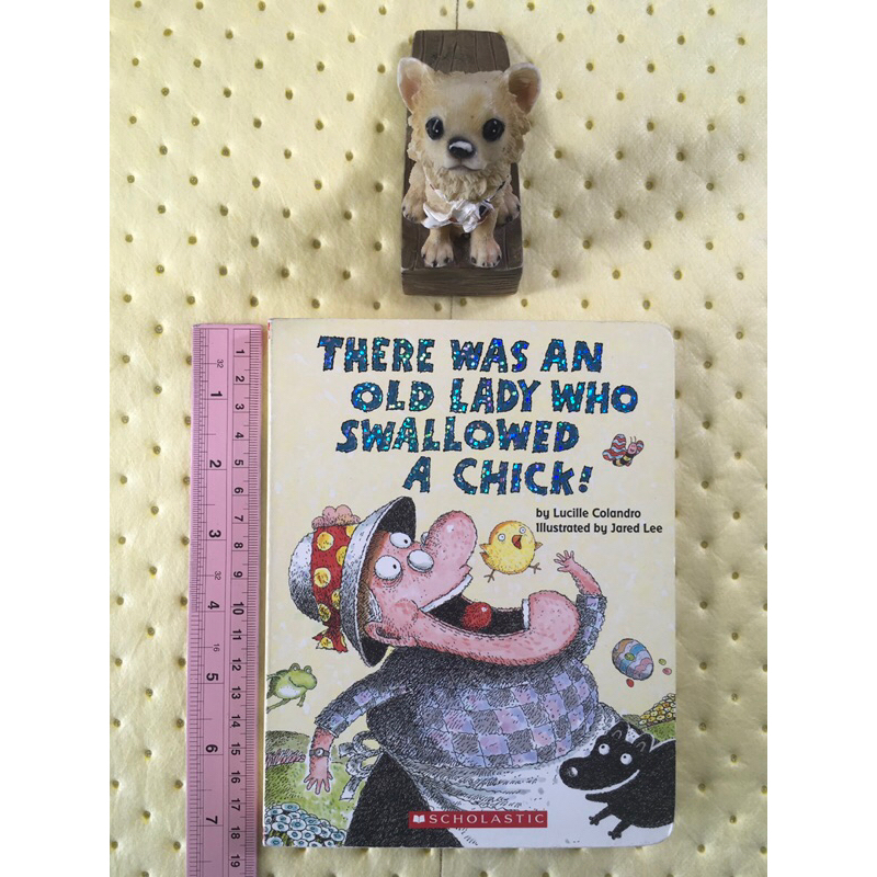 There was an old lady who swallowed.... By Lucille Colandro หนังสือภาษา ...