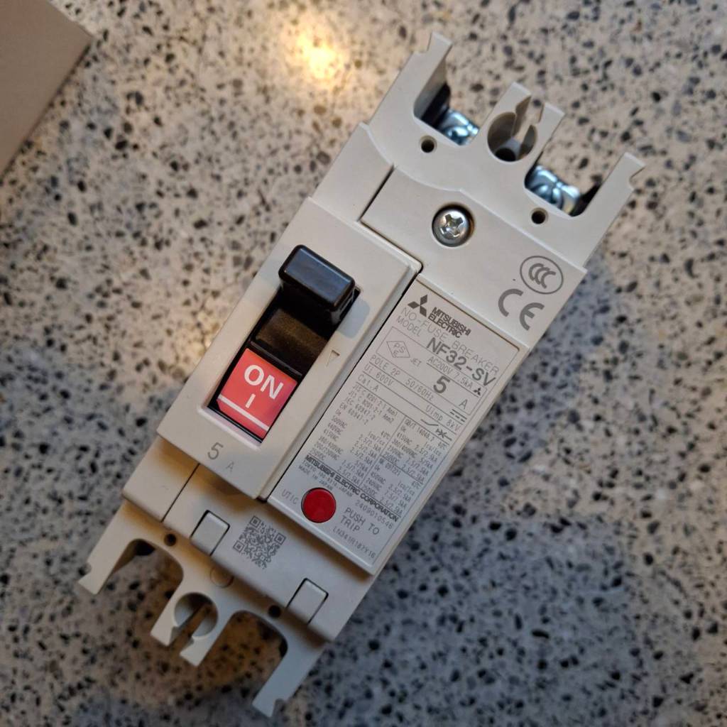 Mitsubishi NF32 SV 2P 5A เบรกเกอร์ มิตซูบิชิ | Shopee Thailand