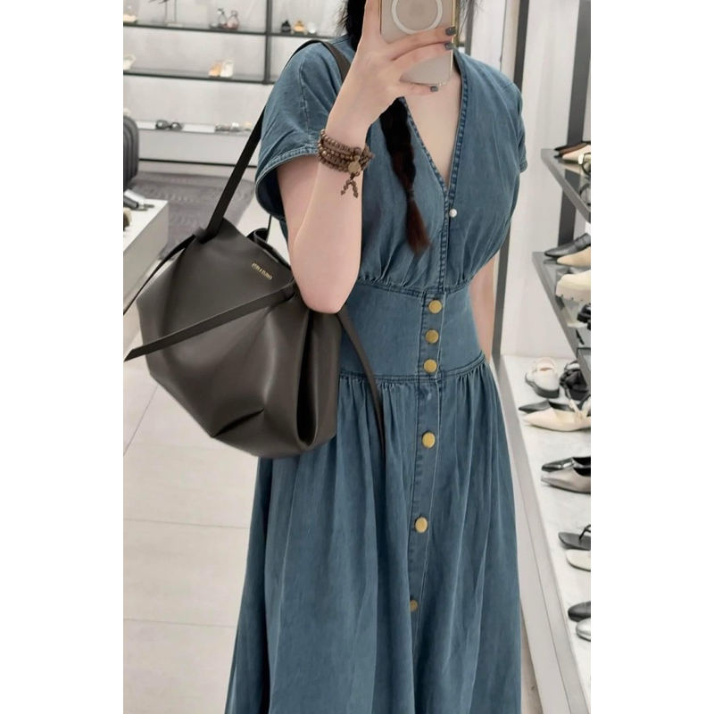 Charles & Keith Calla Tote Bag (100% Authentic) | Shopee Thailand