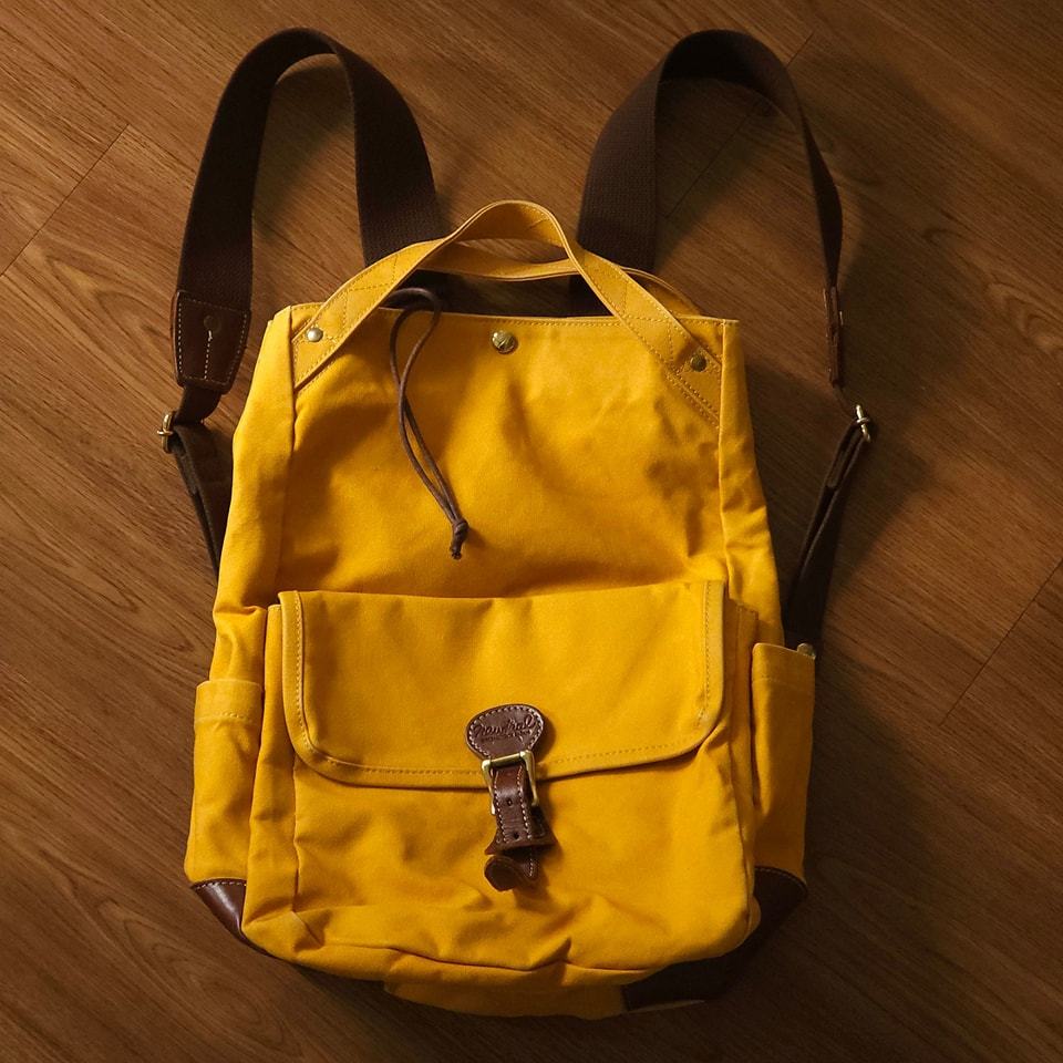 Neutral Birkenstock Backpack มือสอง สภาพดี สวยมาก สีสวยมากใบนี้ ...