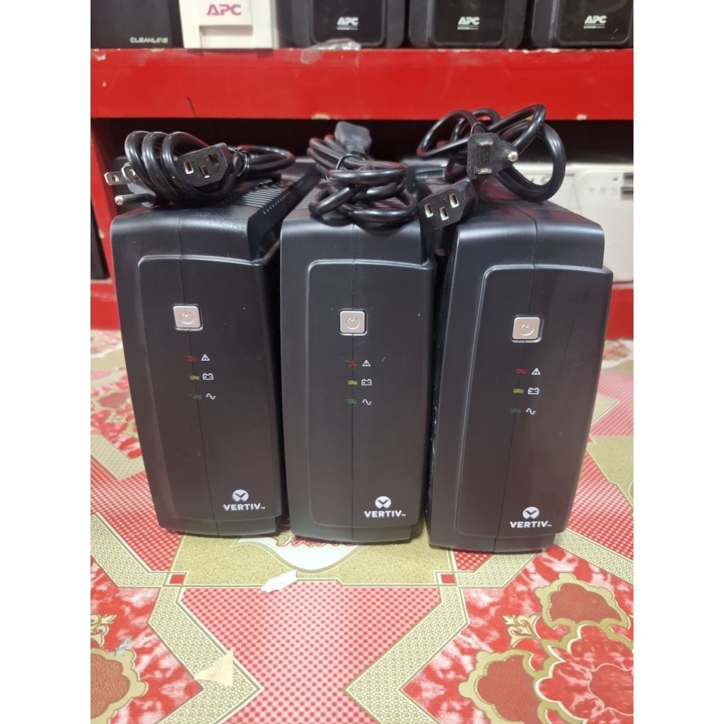 สำรองไฟ VERTIV 1000VA/600W มือสอง ใช้กับคอมพิวเตอร์ เครื่องเปล่าไม่มีแบต ใส่แบตเตอรี่12v7-9ah 1 ...