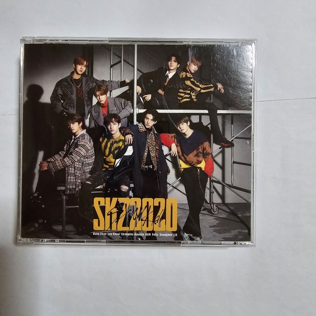 STRAY KIDS Skz 2020 (Deluxe Limited Edition) แกะแล้ว สภาพดี ไม่มีการ์ด ...
