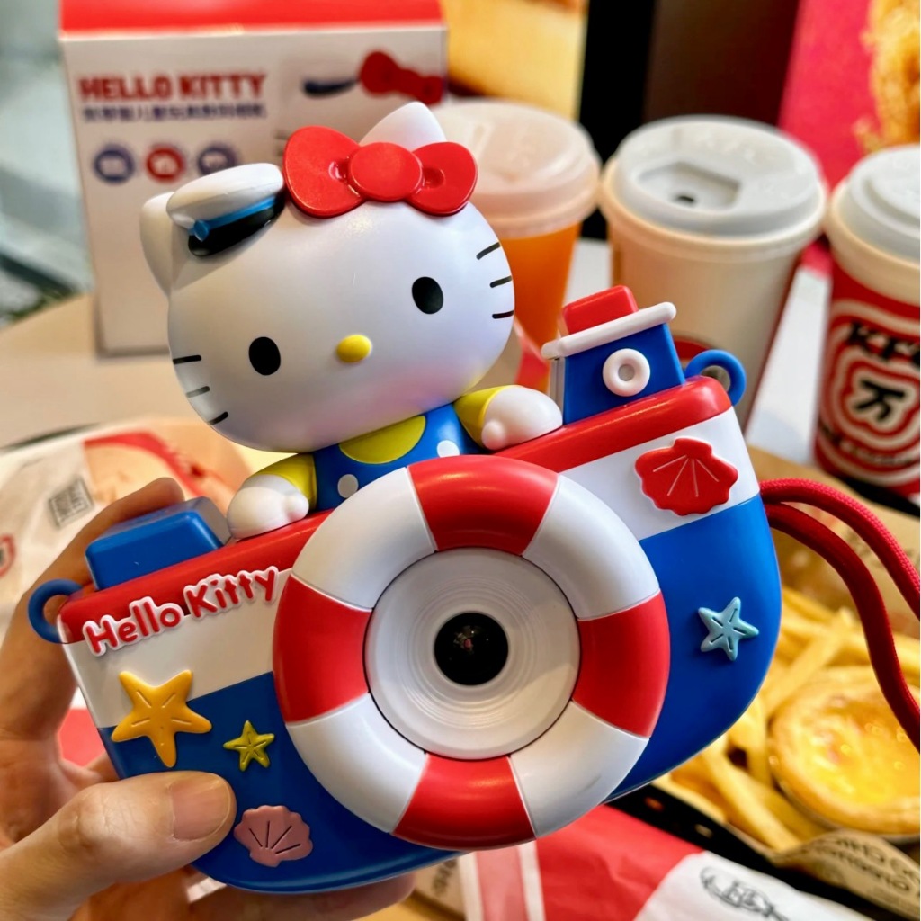 KFC Hello Kitty Camera Sanrio 2025 KFC KFC Joint Name 61 Toy Clow Mi ...
