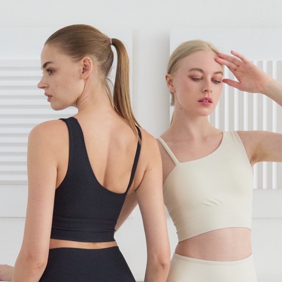 Penny Activewear สปอร์ตบรา ดีไซน์แบบ Asymetry แบบไหล่เฉียง มีฟองน้ำ รุ่น Asys Bra น่ารักมากๆค่า ...