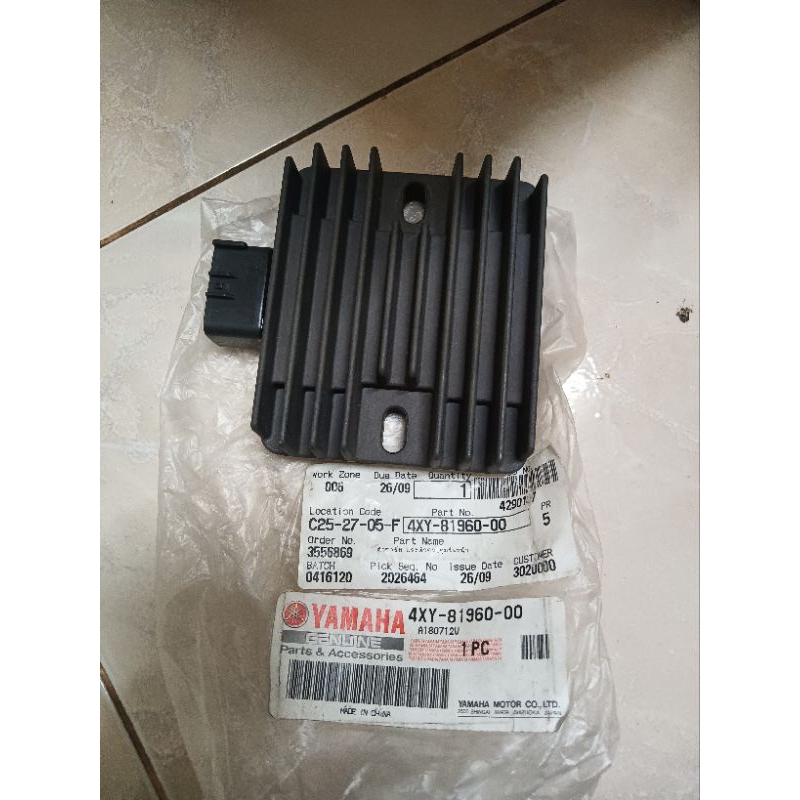 4XY-81960-00 ตัวชาร์ท และตัวควบคุมไฟหน้า Yamaha YZF- R6 R6 ปี 2006- ปี ...